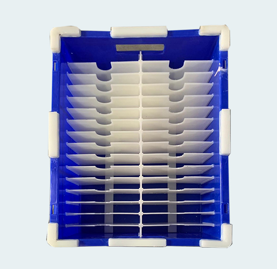 Supreme HDPE Crates with Partition - Foam Cushioning